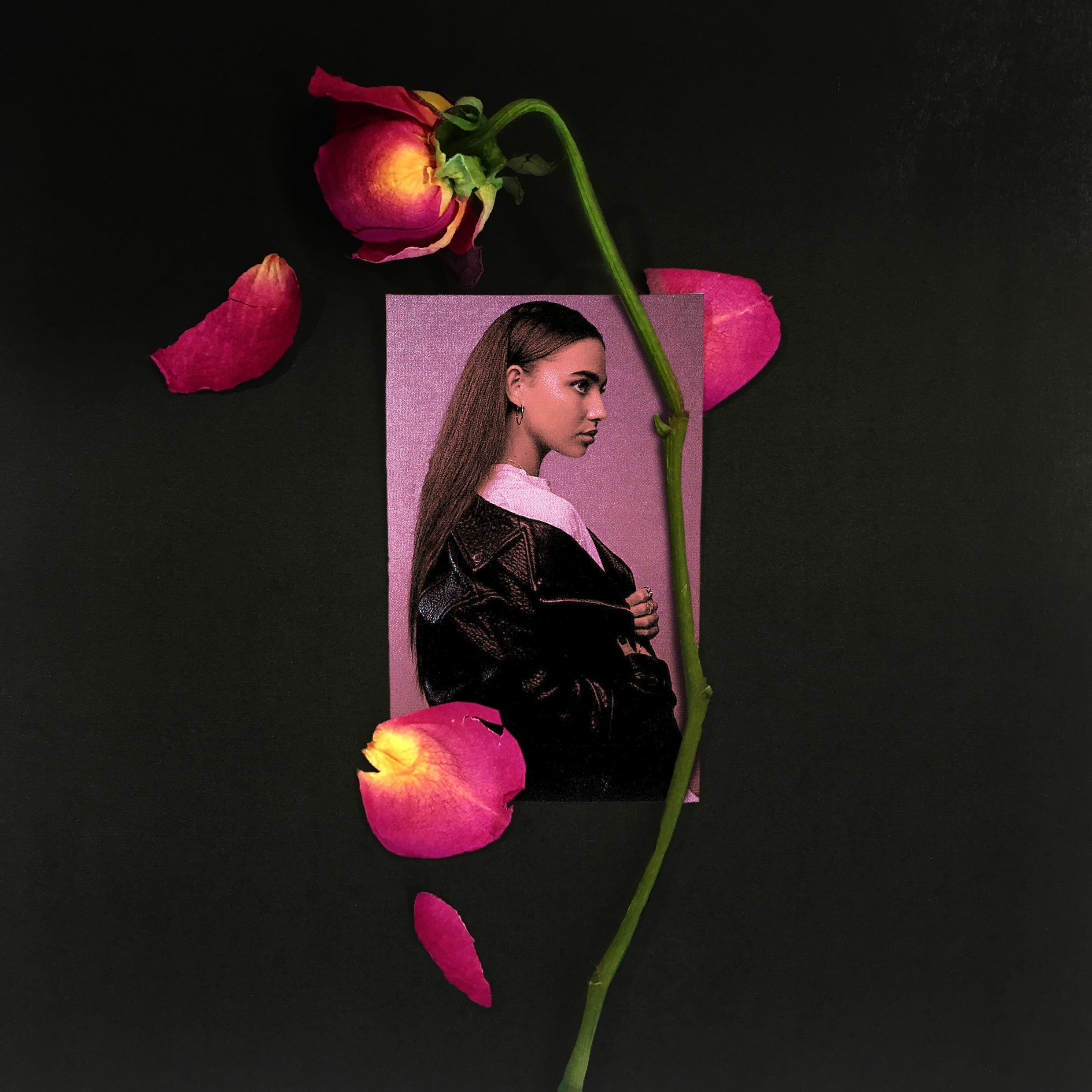 Taya - Tayá | iHeart