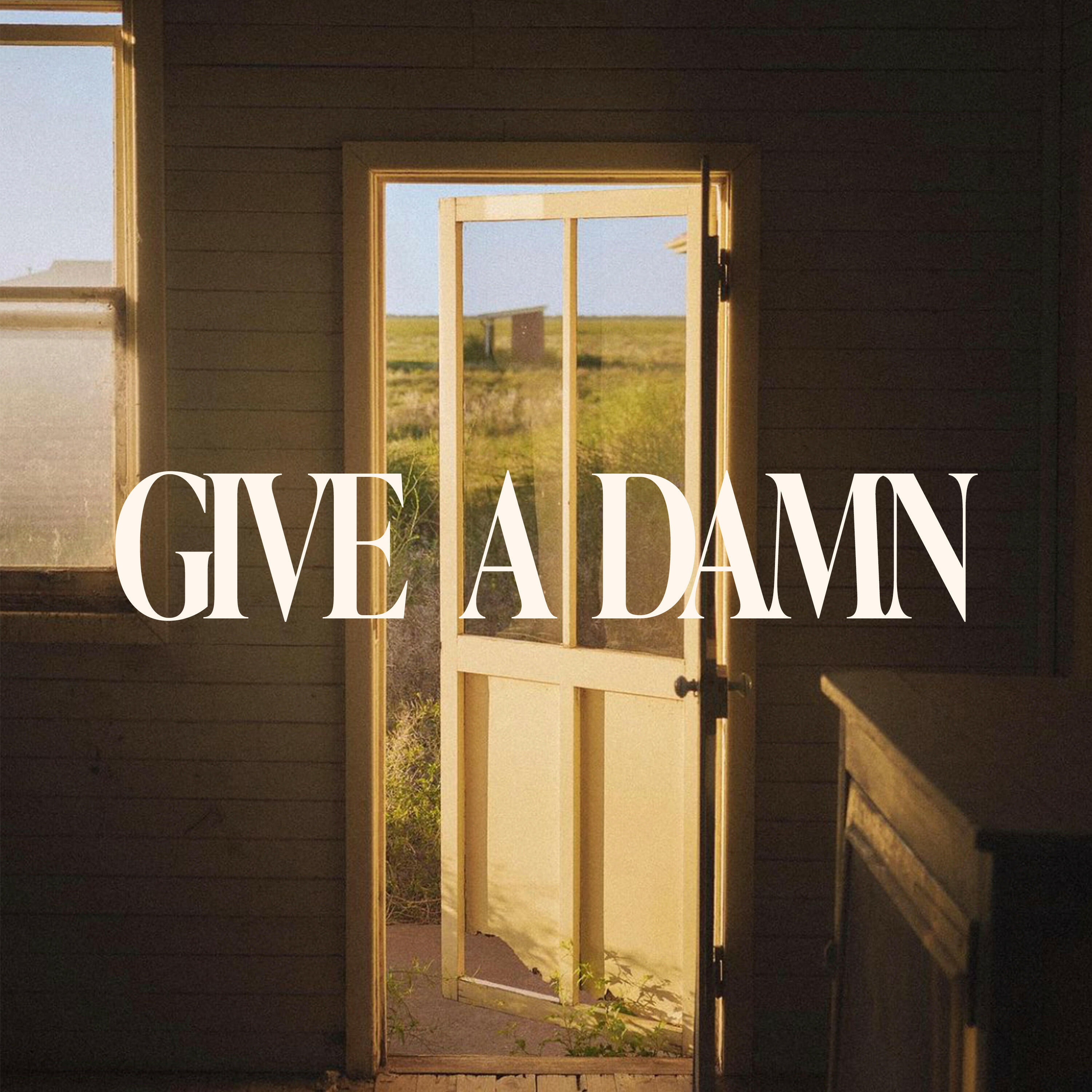 Daniel Twining | iHeart