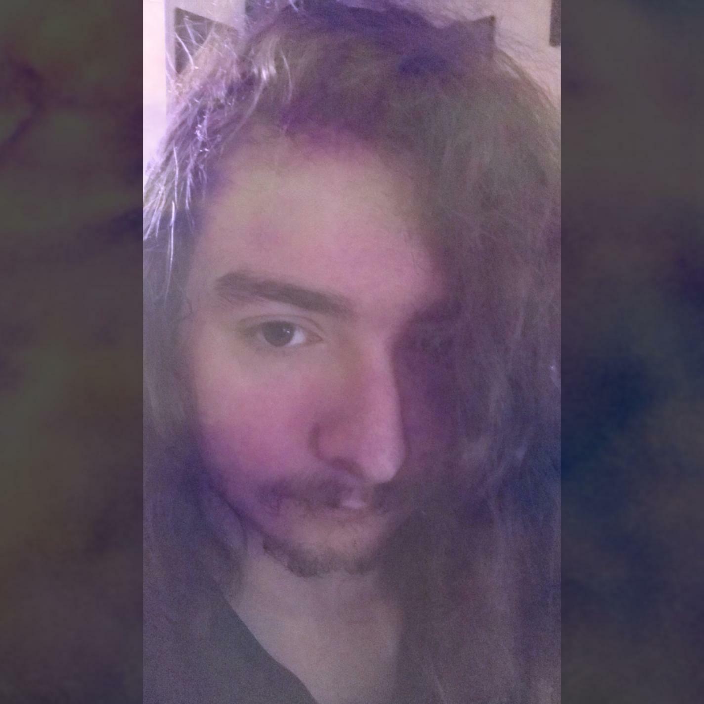 Elliot & The Execution | iHeart