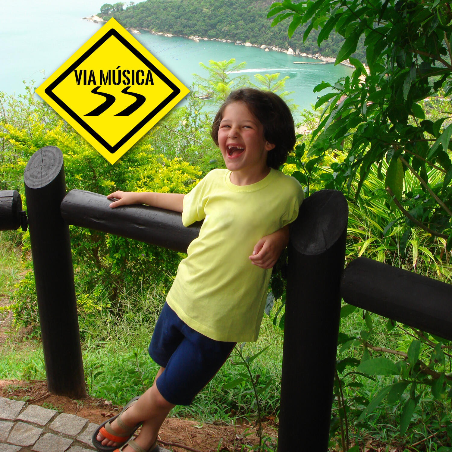 Maria Eduarda Belina | iHeart