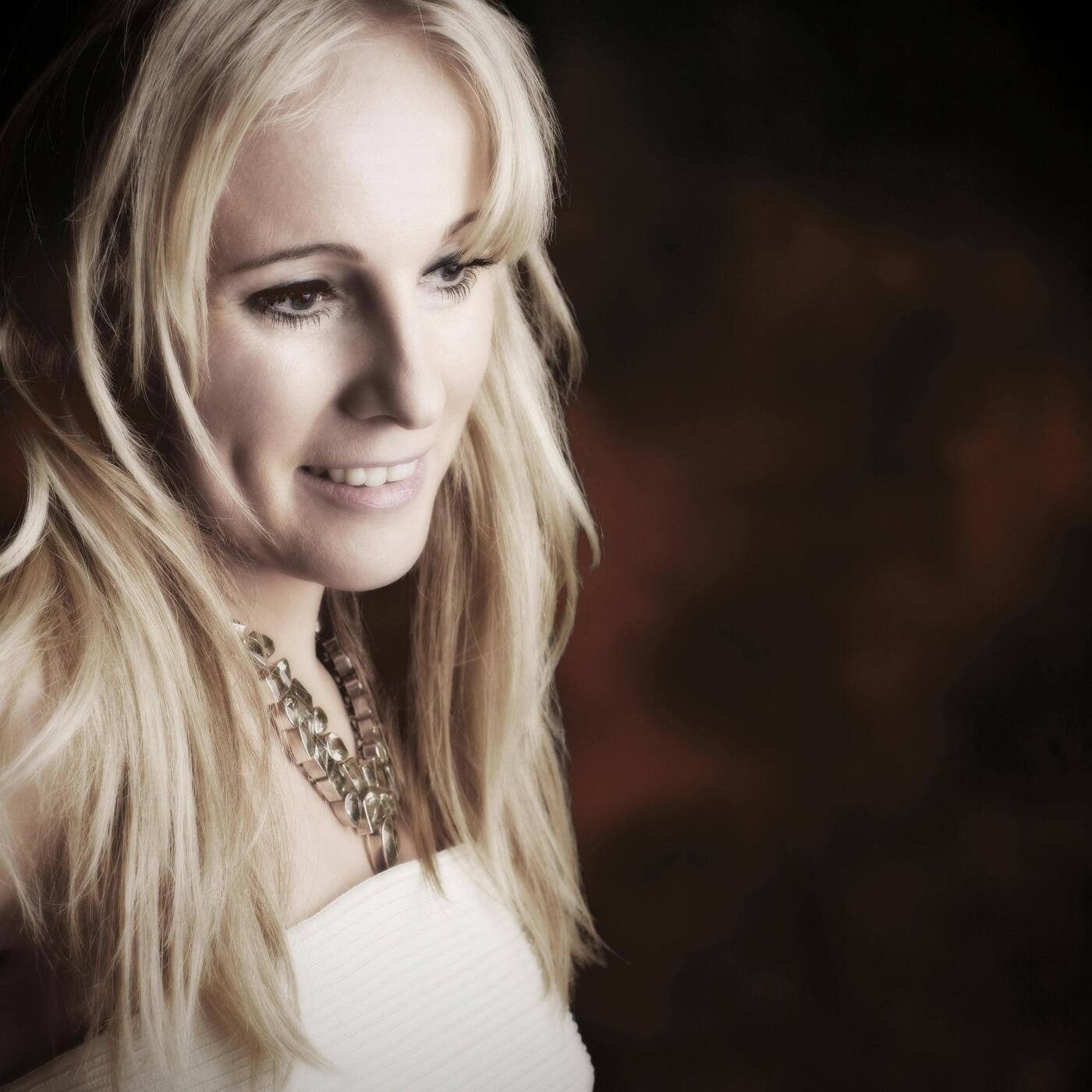 Fiona Jessica Wilson | iHeart