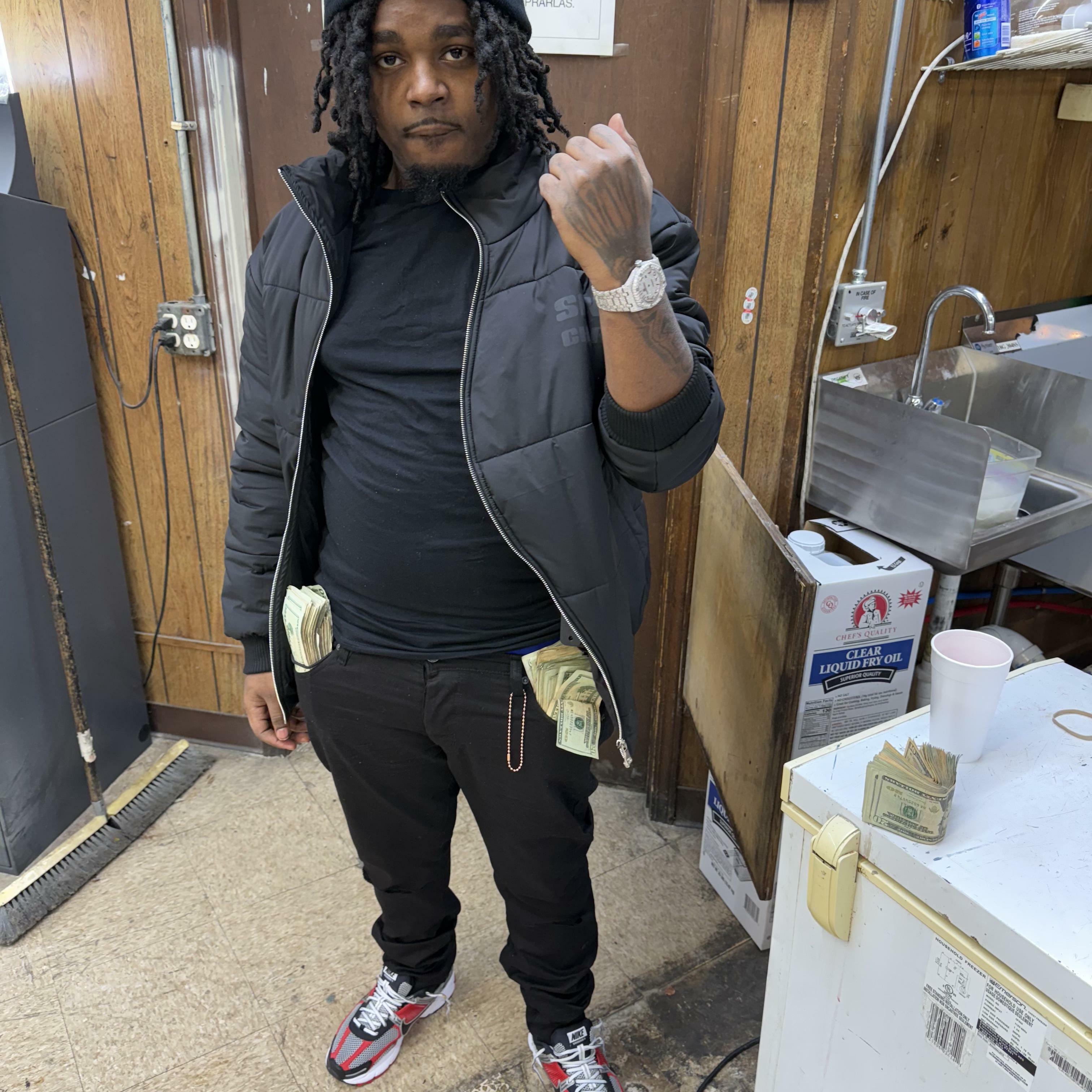 Bino Splattt | iHeart