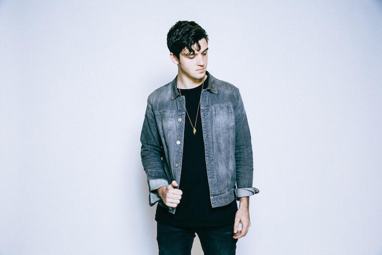 INTERVIEW: LAUV Reveals The Touching Inspiration Behind 'I Like Me ...